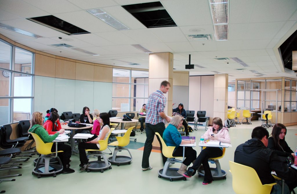 Energetic Learning Campus - KMBR Architects